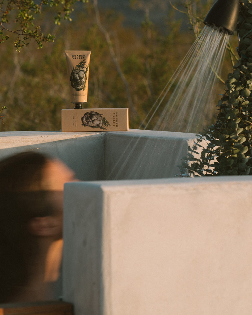 Seaweed Body Scrub - Exfoliating Body Wash for Soft Skin